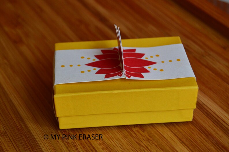 Lotus Flower Packaging // Red Lotus Party Favor - Etsy