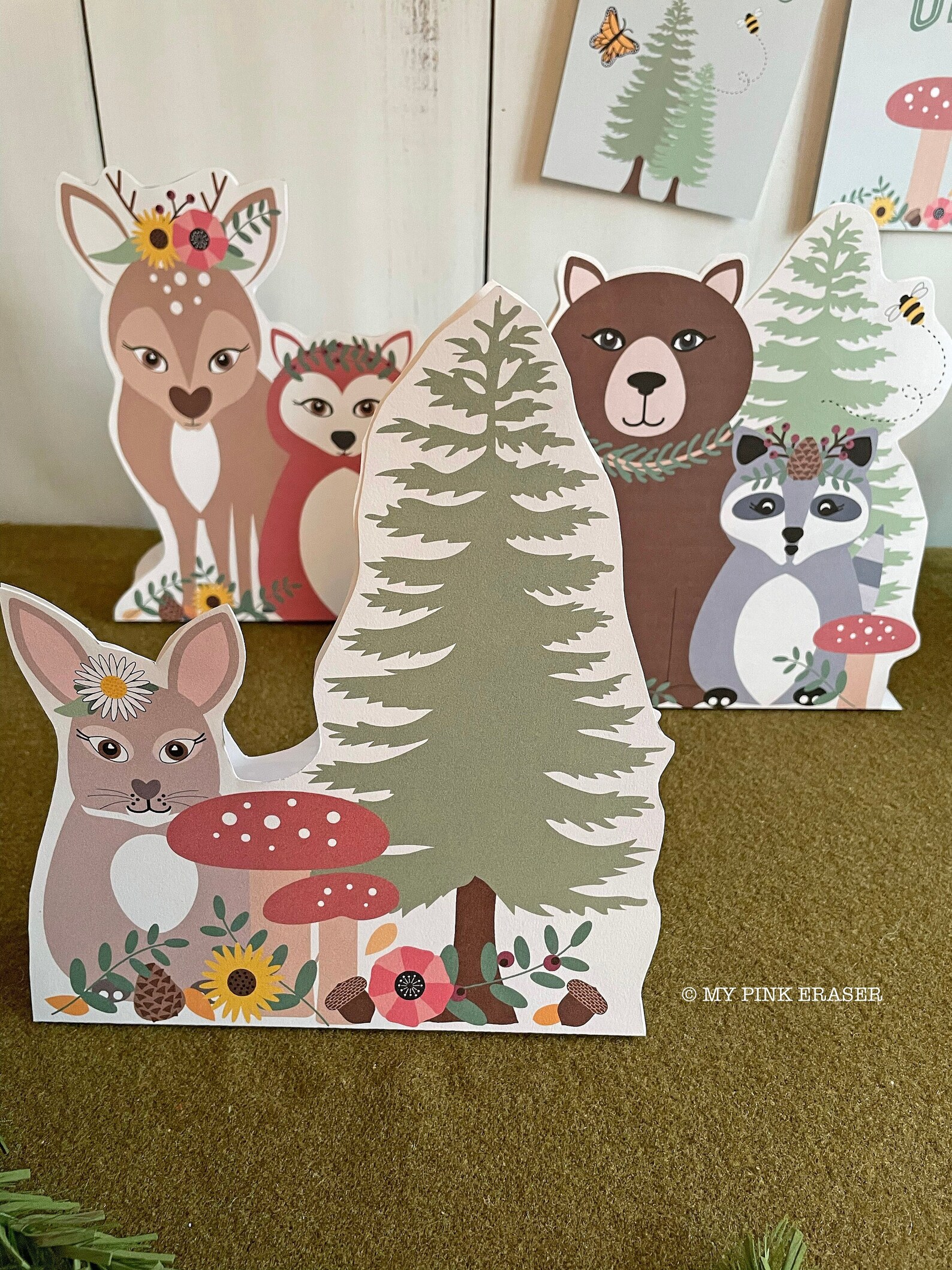 Woodland Animal Table Displays // Woodland Theme Party Decor - Etsy