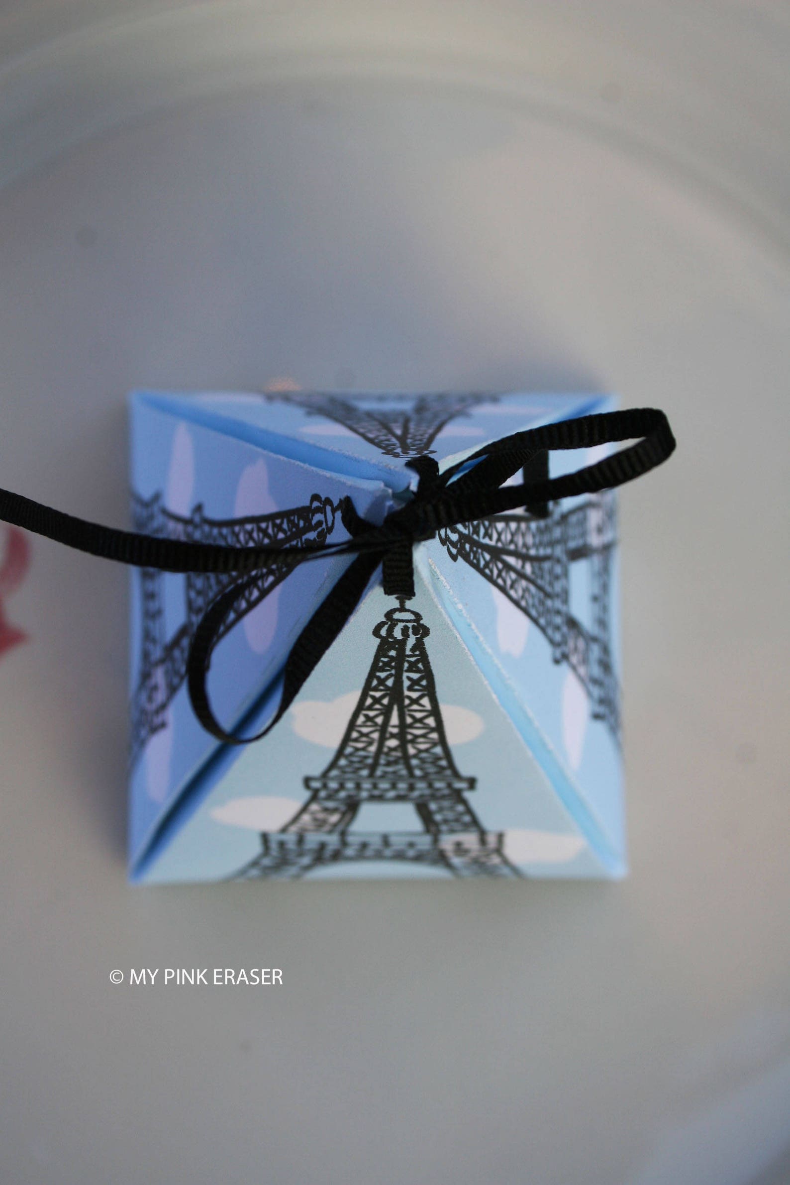 Eiffel Tower Favor Box // Paris Theme Party // Paris Wedding - Etsy