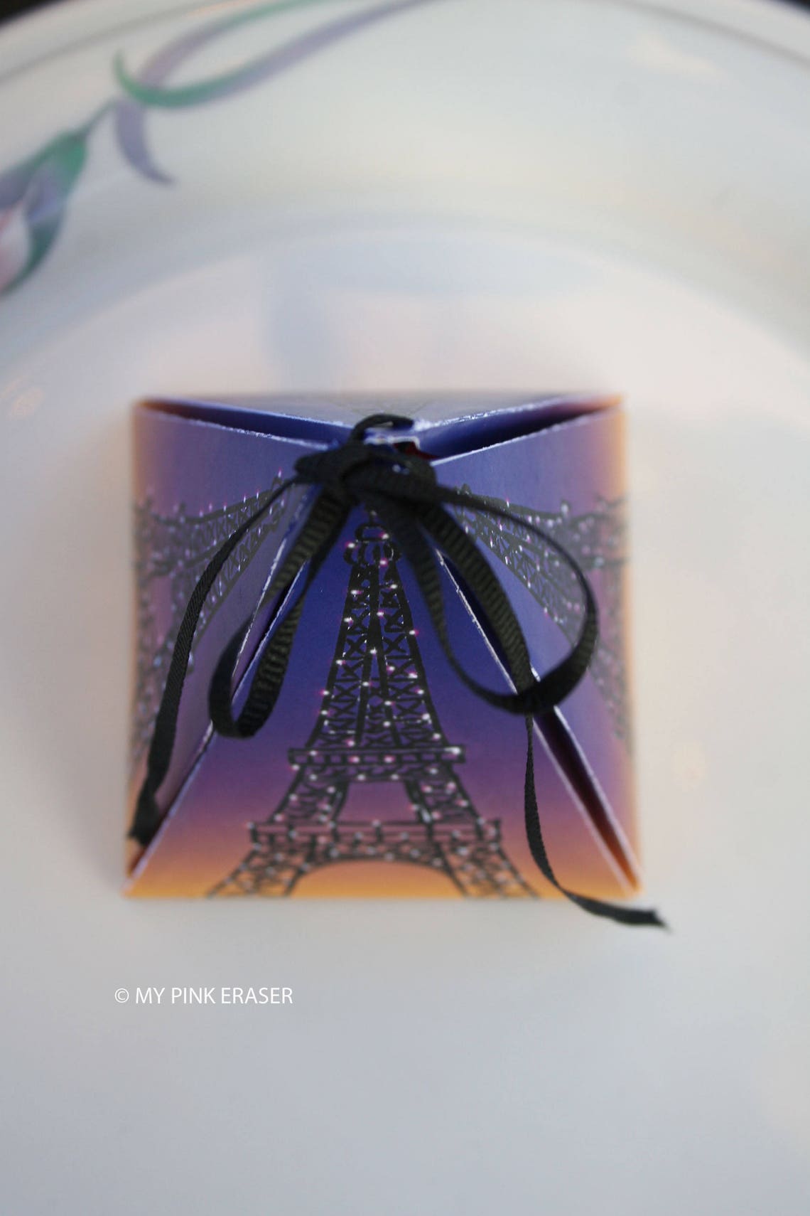 Eiffel Tower Favor Box // Paris Treat Box // French Theme Party Favor ...