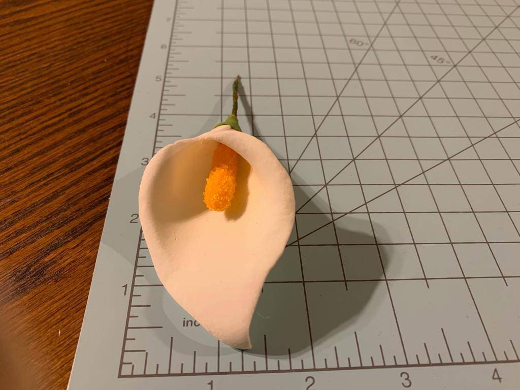 Edible Gum Paste Lilies, Edible Flowers - Etsy