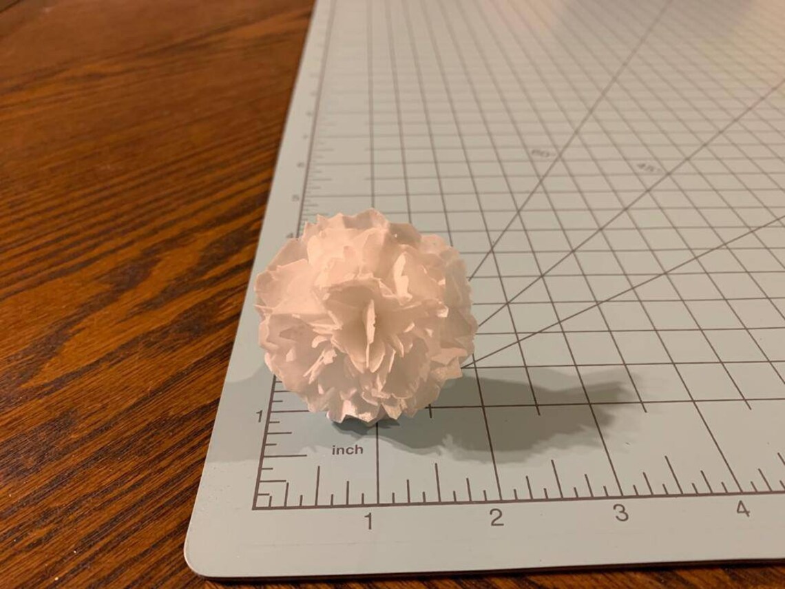 Edible Flowers, 3D Realistic Edible Wafer Paper Carnation - Etsy