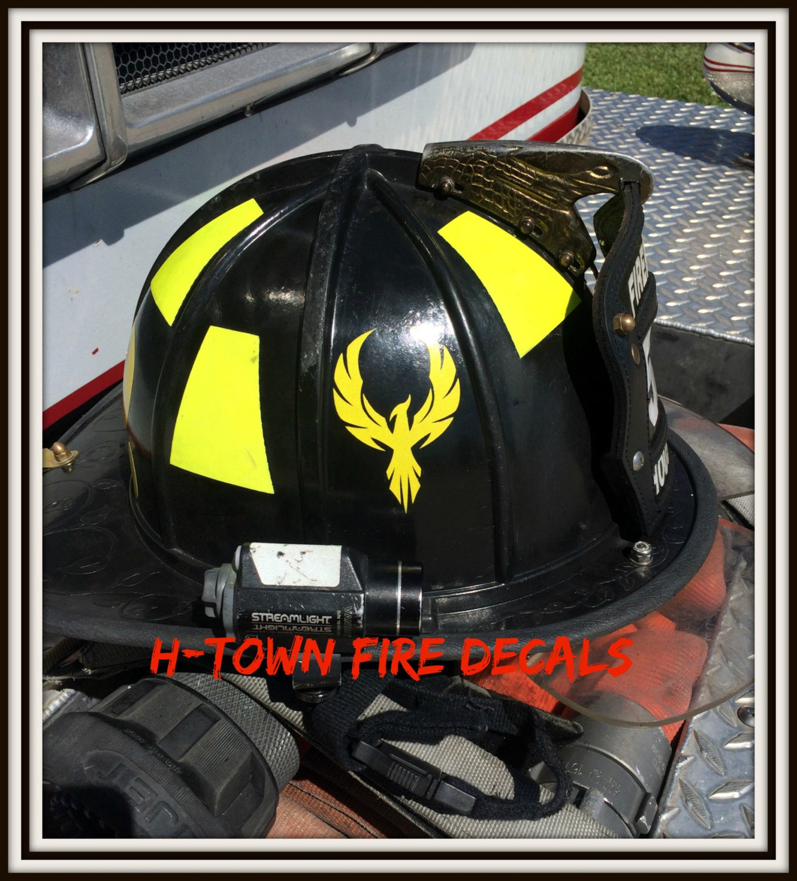 Phoenix -> HIGHLY REFLECTIVE