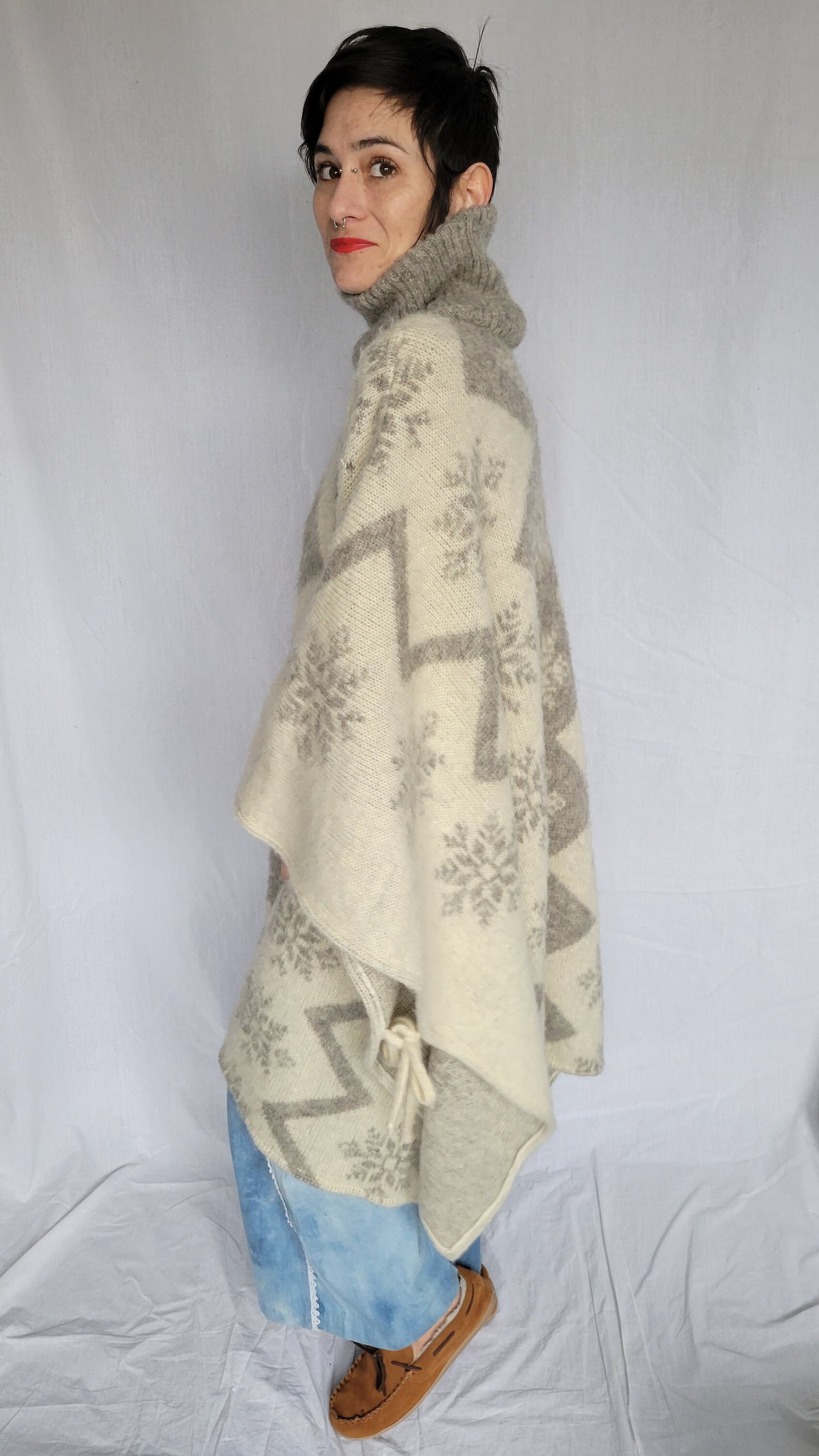 1980s Icelandic Wool Cape - Etsy