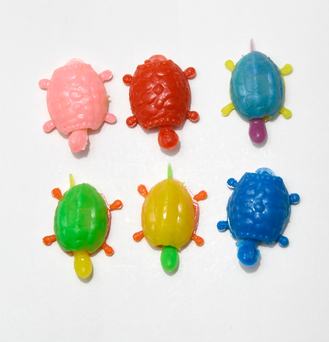 6 Vintage Plastic Turtle Charms - Hong Kong - Etsy