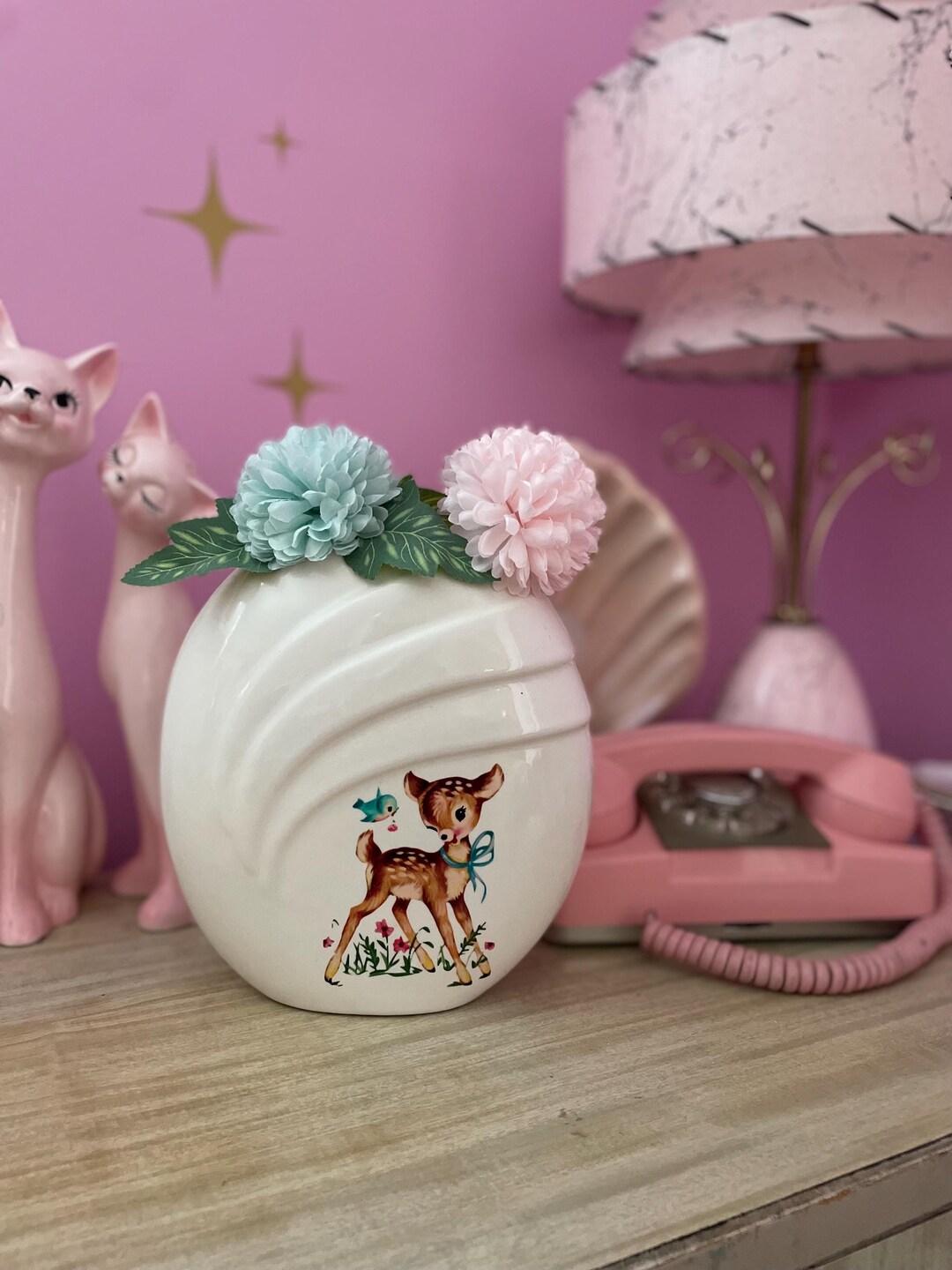 Vintage Deco Retro Deer Fawn Vase 80s Kitsch White Kitsch Vases Vinnie ...