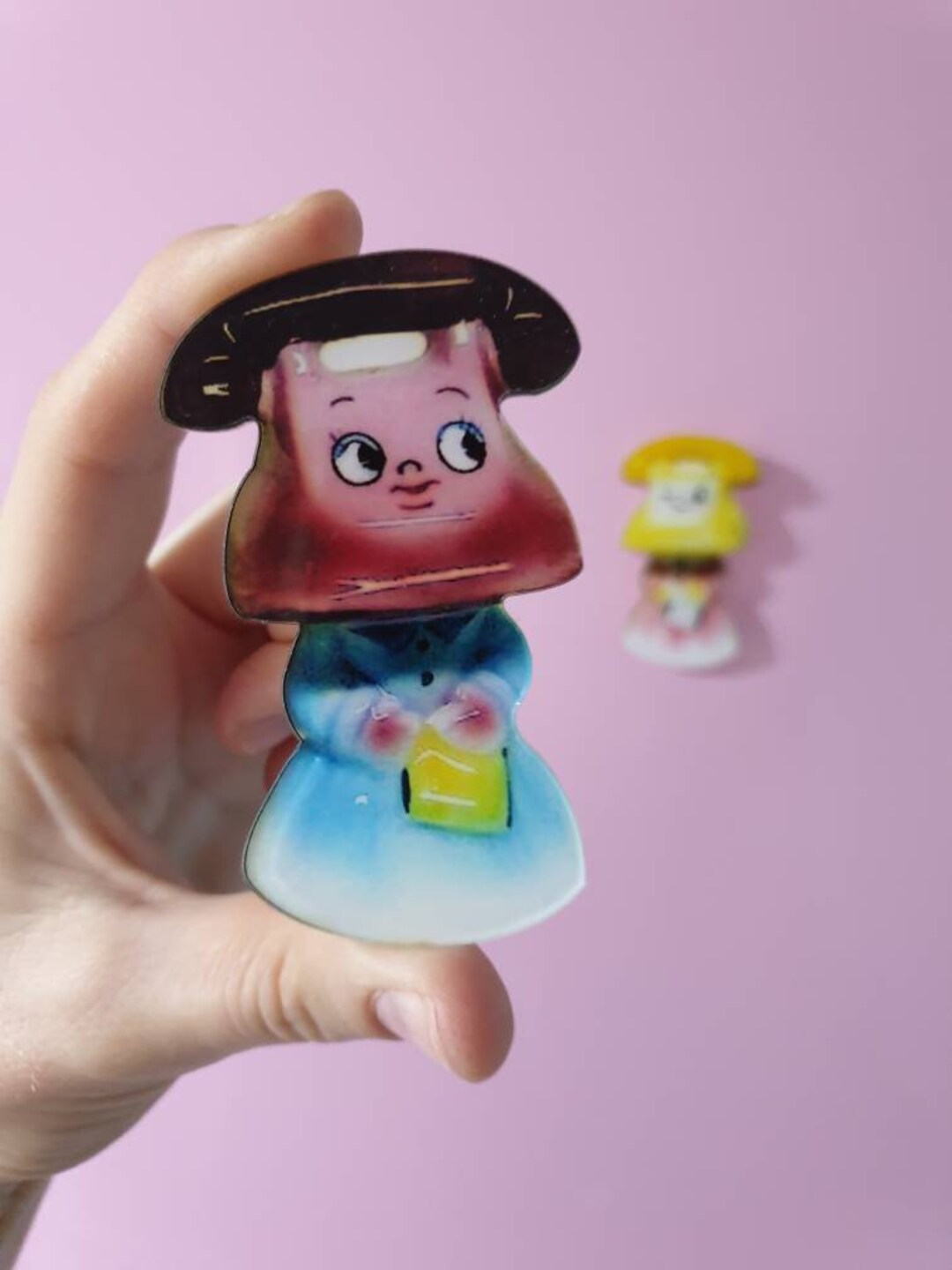 Kitschy Cute Retro Fridge Magnet Vintage Kitchen 1950s Kitsch Mod Pin ...