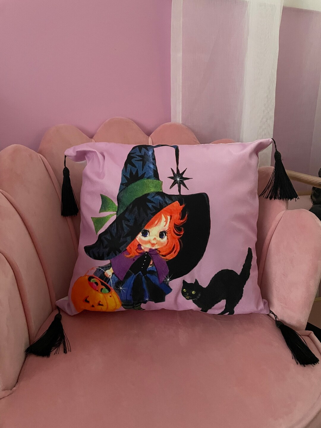 Lilac Halloween Kitsch Vintage Retro NEW Kawaii 50s Witch Cat Spooky Cushion Cover Pinup Creepy ...