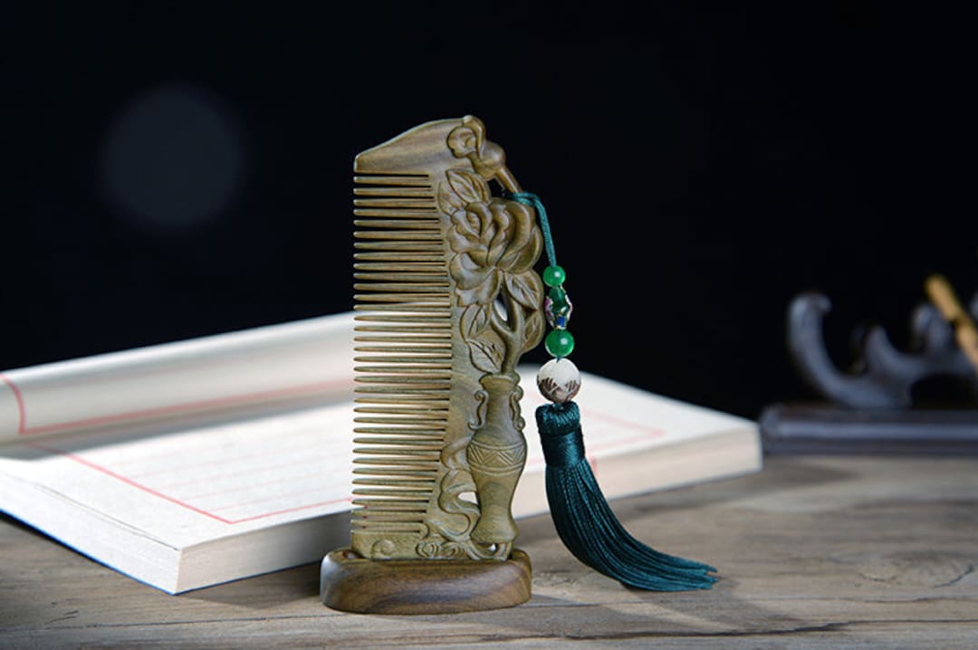 Handmade Seamless Natural Green Sandalwood Massage Comb, Anti Static ...