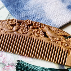 Handmade Seamless Natural Green Sandalwood Massage Comb, Anti Static ...