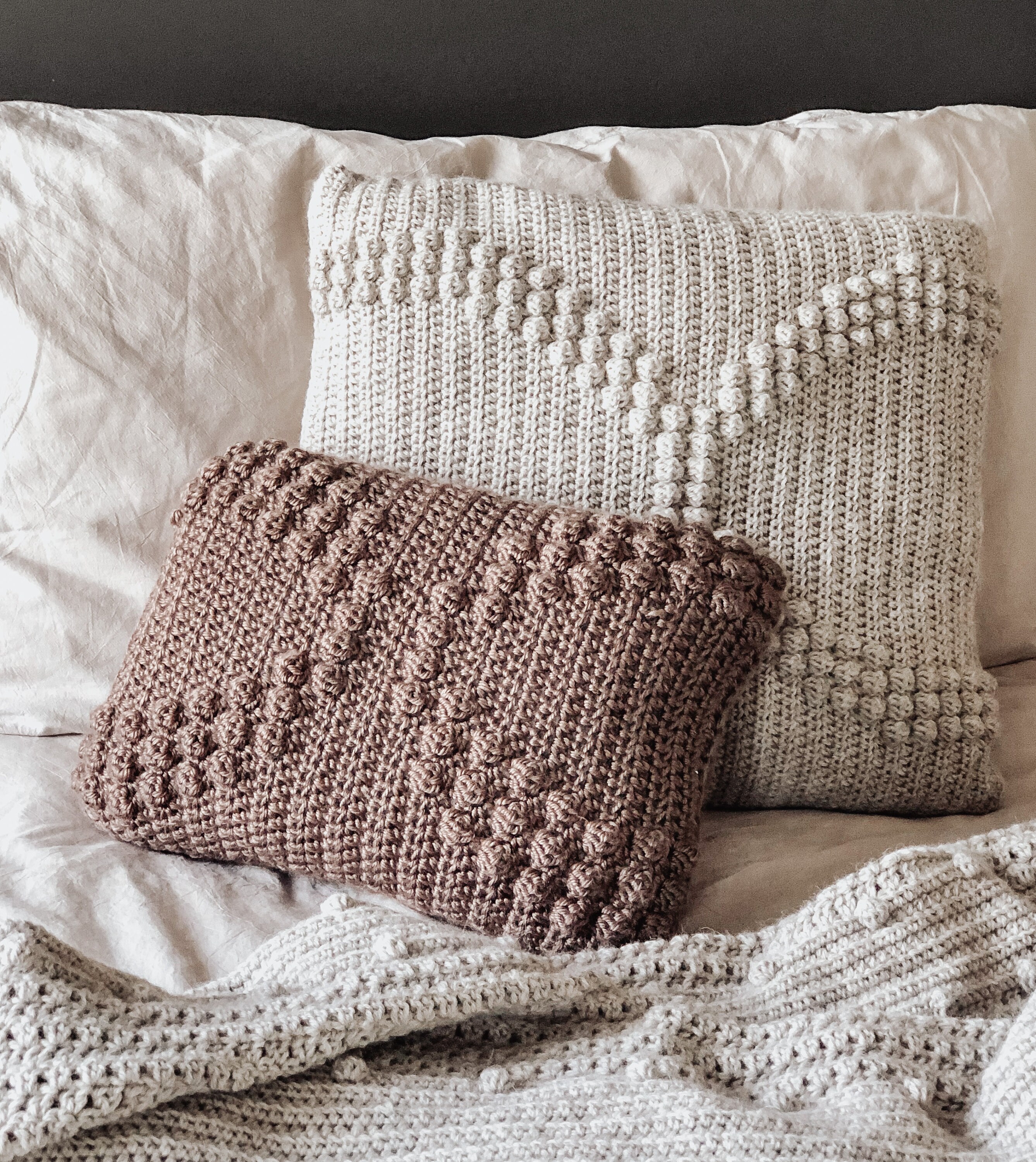 The Arches Pillow Crochet Pattern // Pillow Crochet Pattern // Modern ...