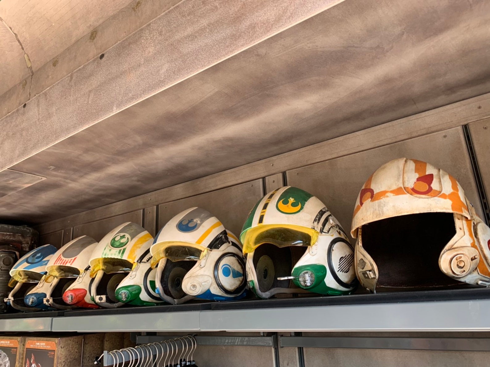 Star Wars Galaxy's Edge Inspired X-wing Resistance Rebel Pilot Helmet ...
