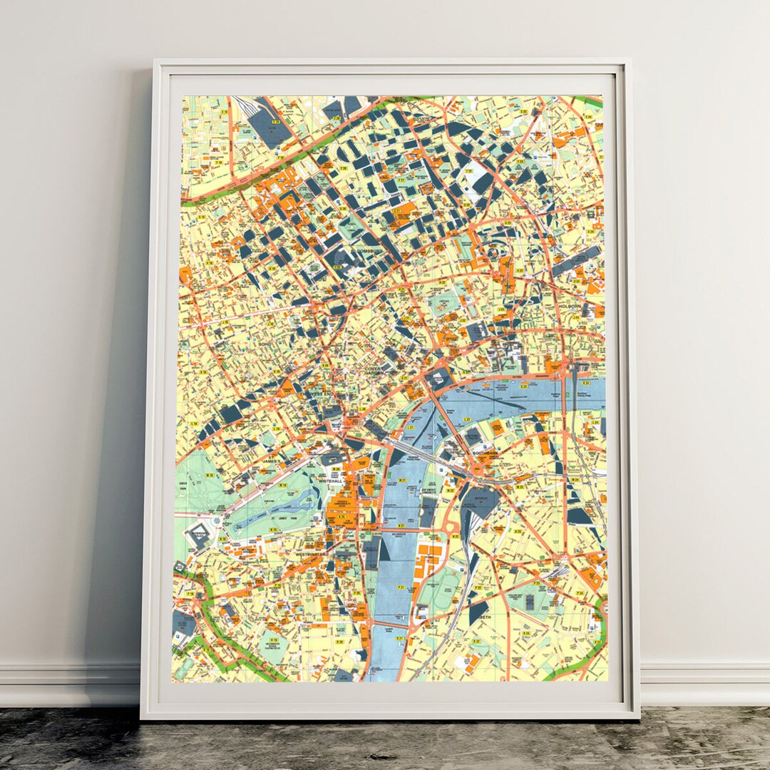 Virginia Woolf Papercut / London Map / Handmade Poster 50x70cm / Hand ...