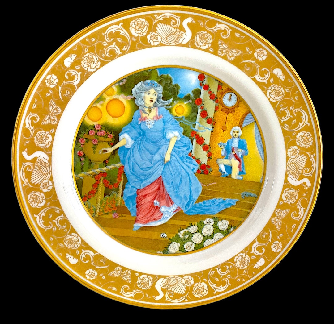 Lovely Cinderella Grimm Fairy Tale Deco Plate Vintage Franklin
