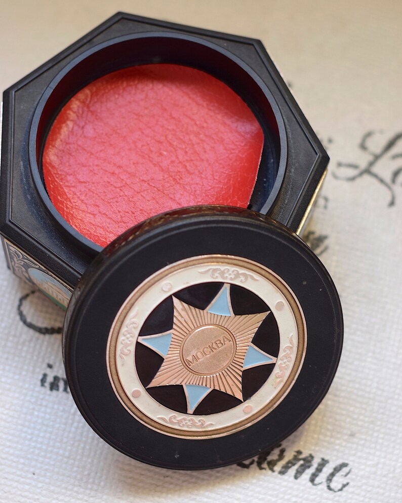 Vintage Russian Hexagon Shaped Music Box. Moscow Memorabilia - Etsy