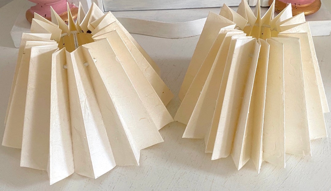 SET OF 2 Classic off White Nordic Pleated plisse Small Lamp Shades ...