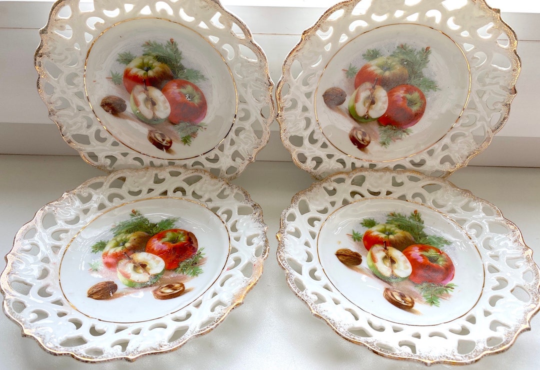 SET OF 4 Antique Porcelain Small Round Plates With Delicate Lace Trim ...
