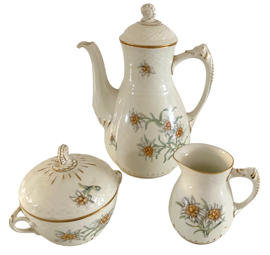 Rare Vintage Mimer Creamy off White and Gold Serving Pieces. - Etsy