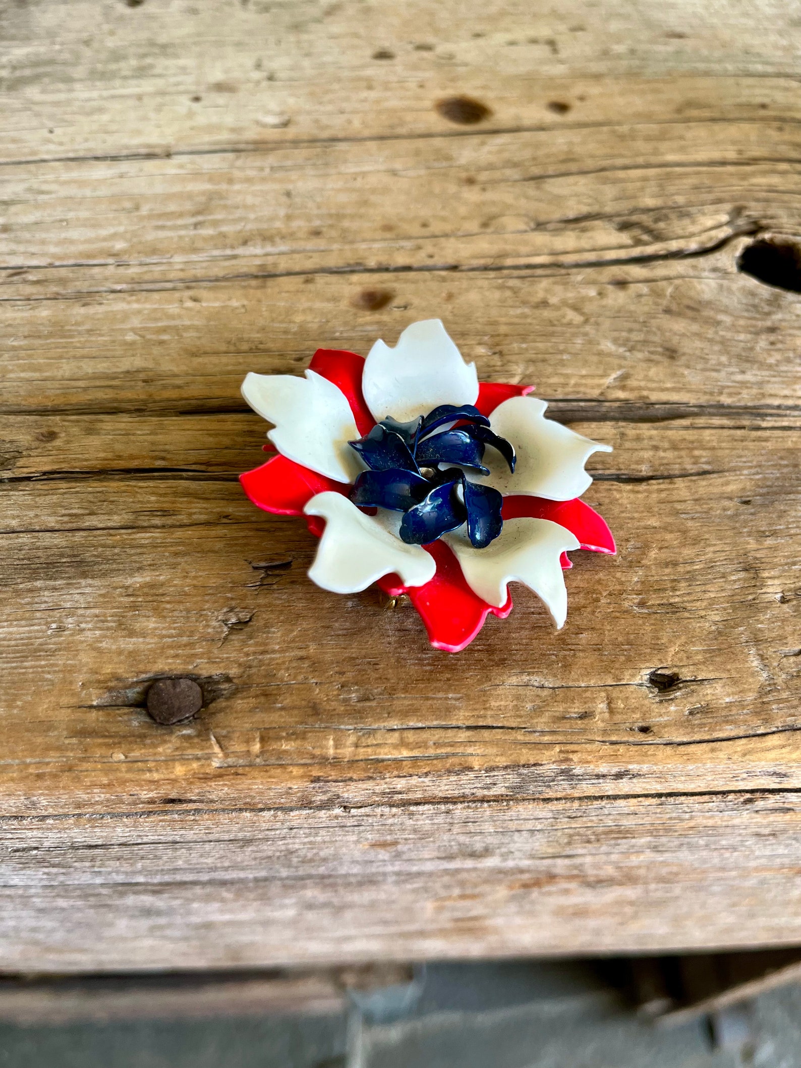 Lucite Brooch / Floral Brooch / Large Flower / Red and White Petals ...