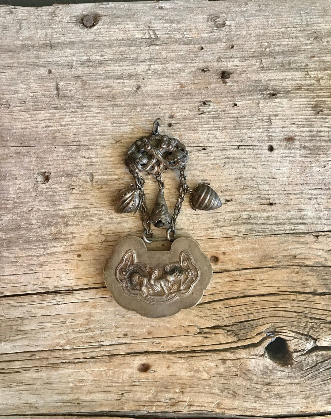 Antique Pendant / Qing Dynasty / Ch'ing / Manchu / Silver Pendant ...