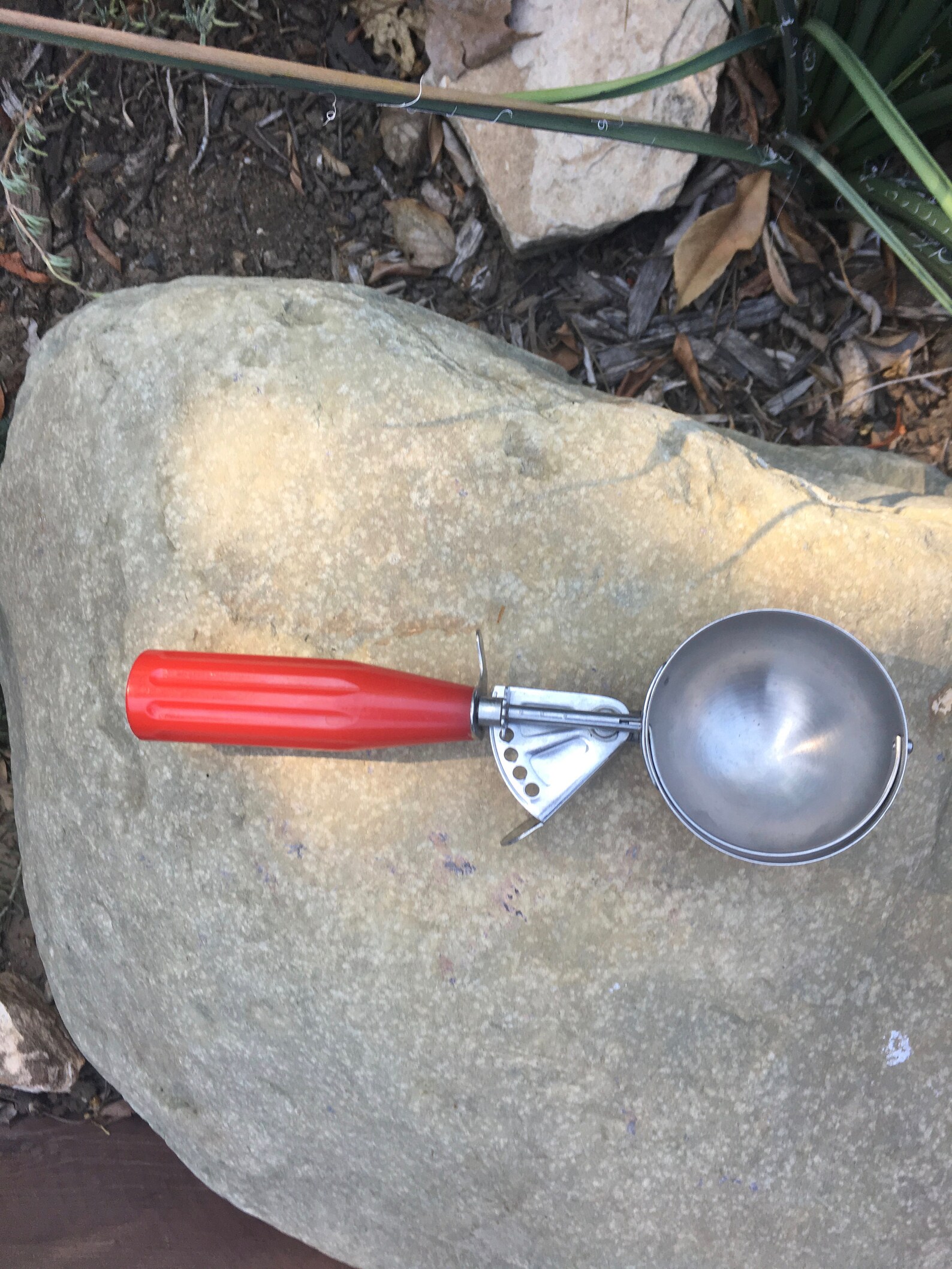Maid of Honor / Stainless Steel / Scoop / Cherry Red Bakelite Handle ...