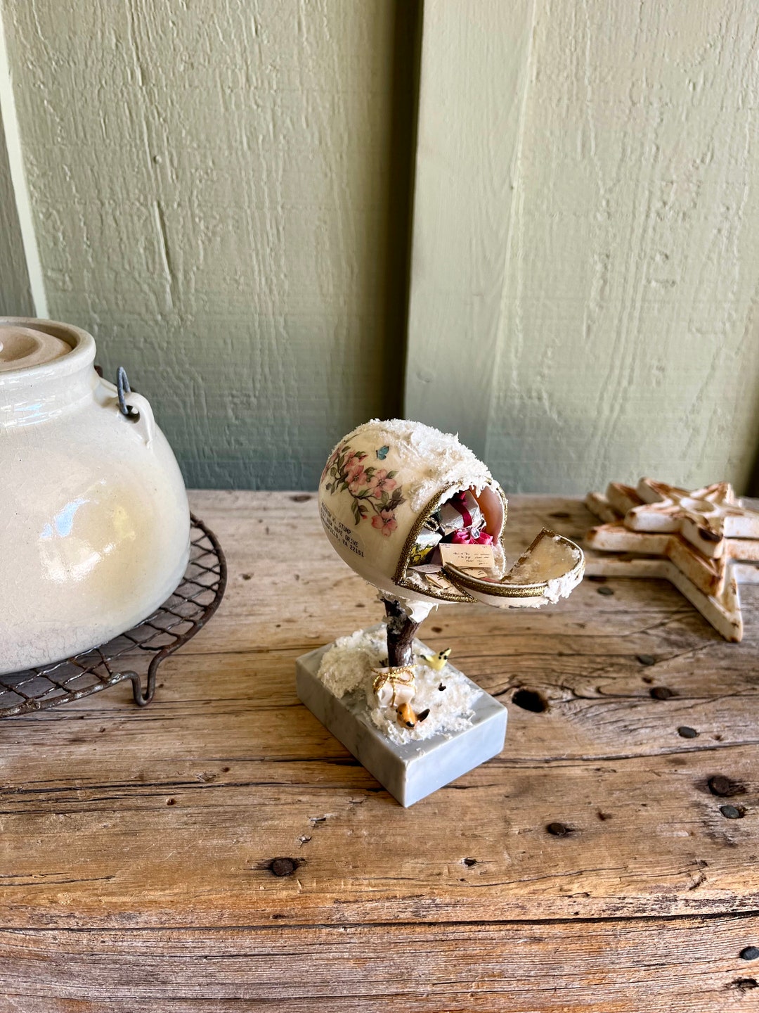 Egg Diorama / Egg Mailbox / Marble Base / Floral / Pink Flowers / Blue ...