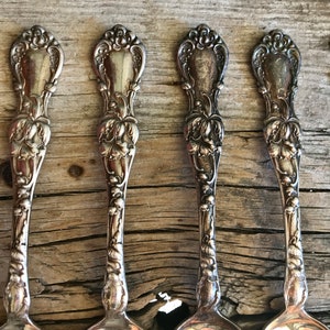 Silver Plate / R Wallace / 1835 / Master Butter Knife / Serving Spoon ...