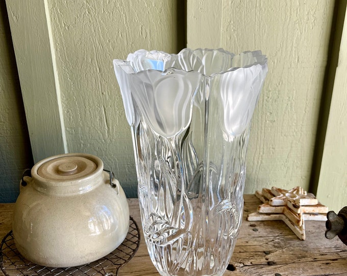 Large Crystal Vase / Tulip Vase / Hand Cut / Mouth Blown / Block ...