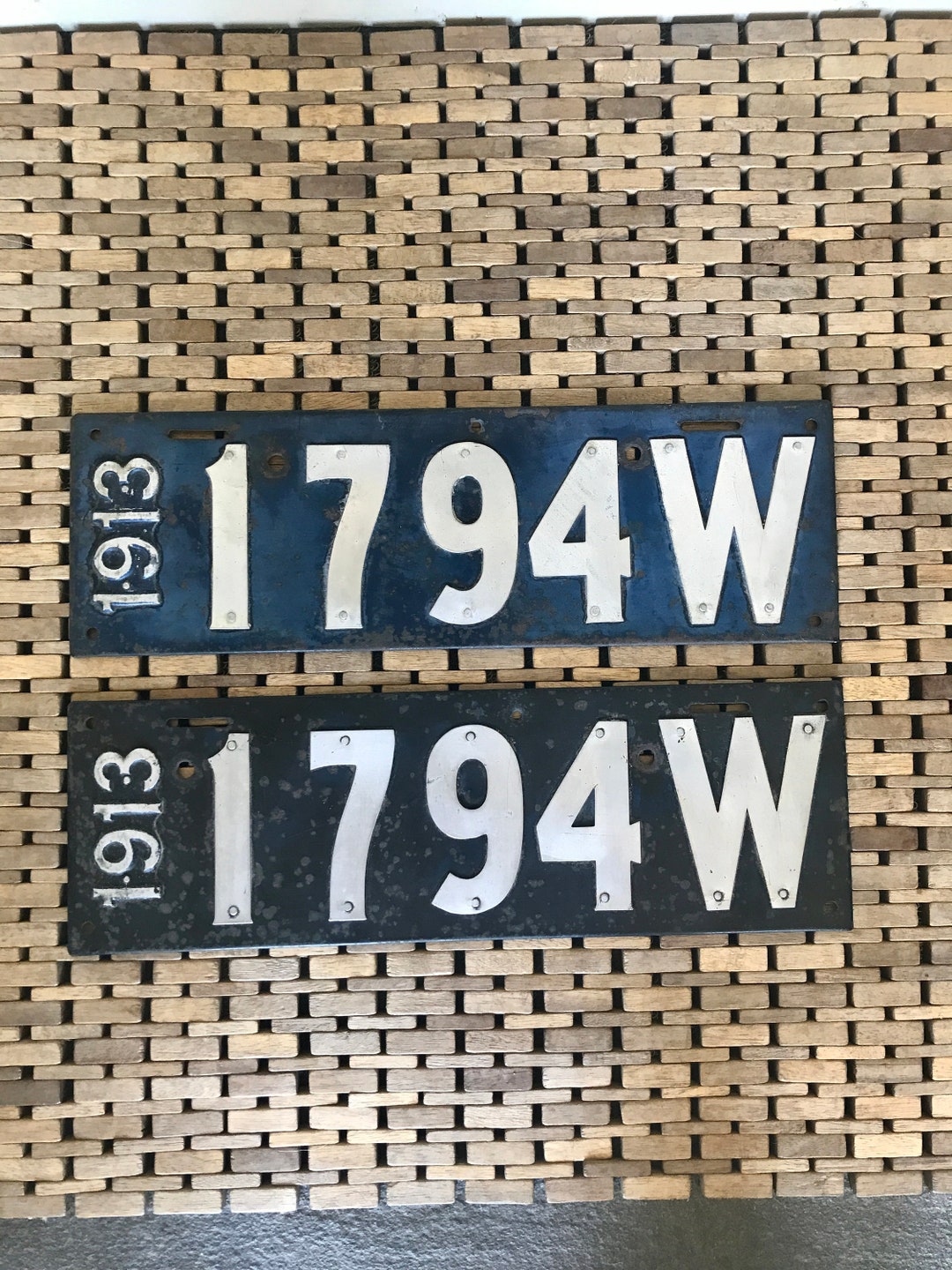 License Plates / 1913 Wisconsin / Riveted Numbers / Blue Plate / Black ...