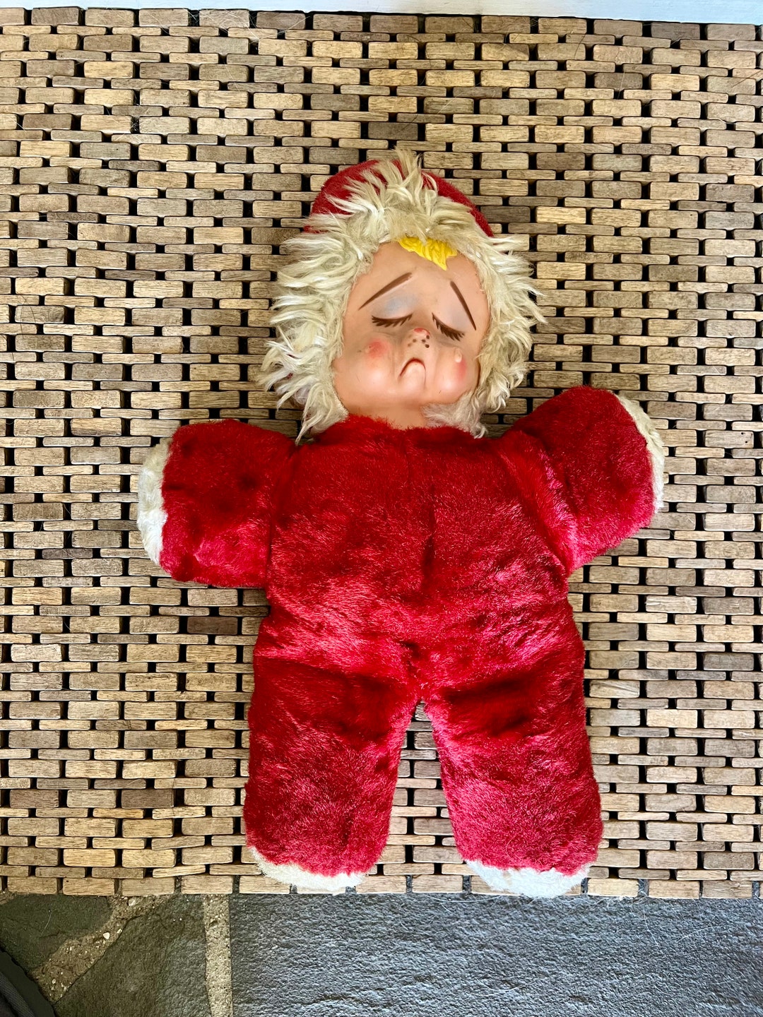 Knickerbocker Plush / Pouting Face / Blonde Hair / Red Outfit / White ...