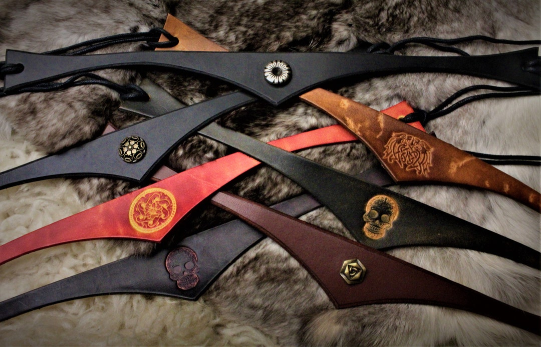 2/5 Model Tiara. Tiare and or Neck - Etsy