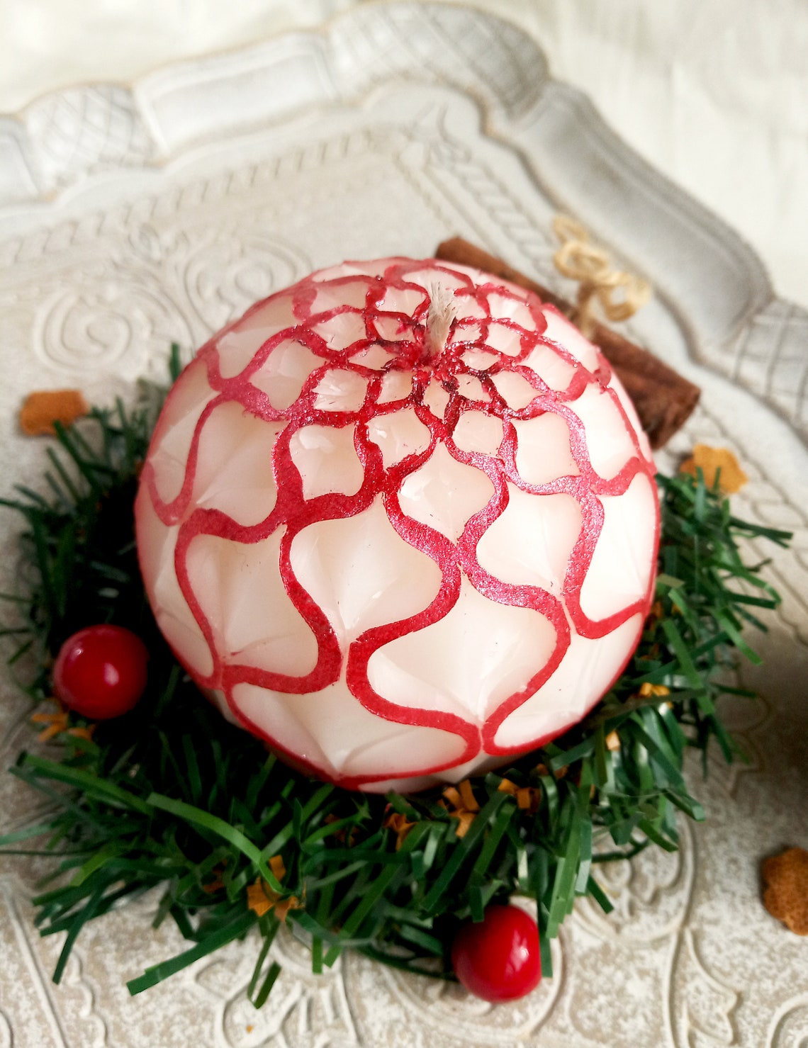 Christmas Red Candle, Sphere Candle, Round Carving Candle, Paraffin ...