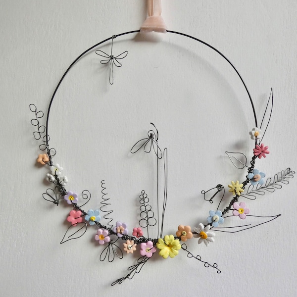 Mixed Media Wire Art - Etsy UK