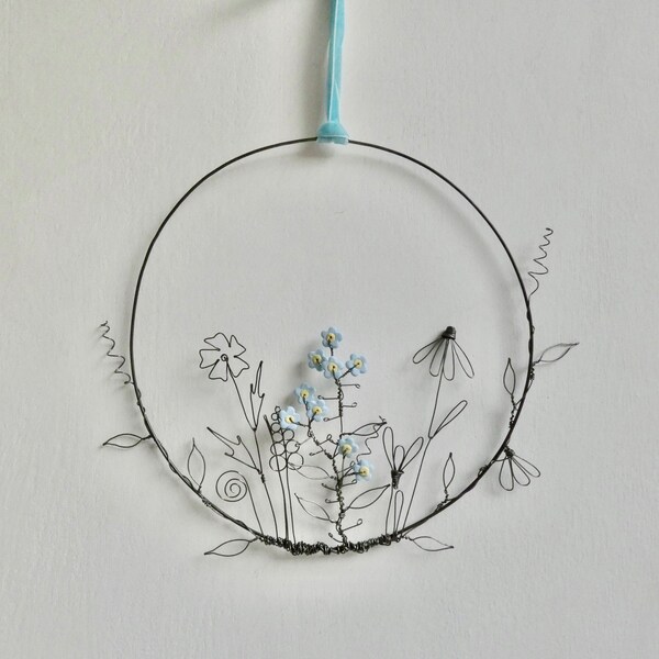 Wire Wreath - Etsy