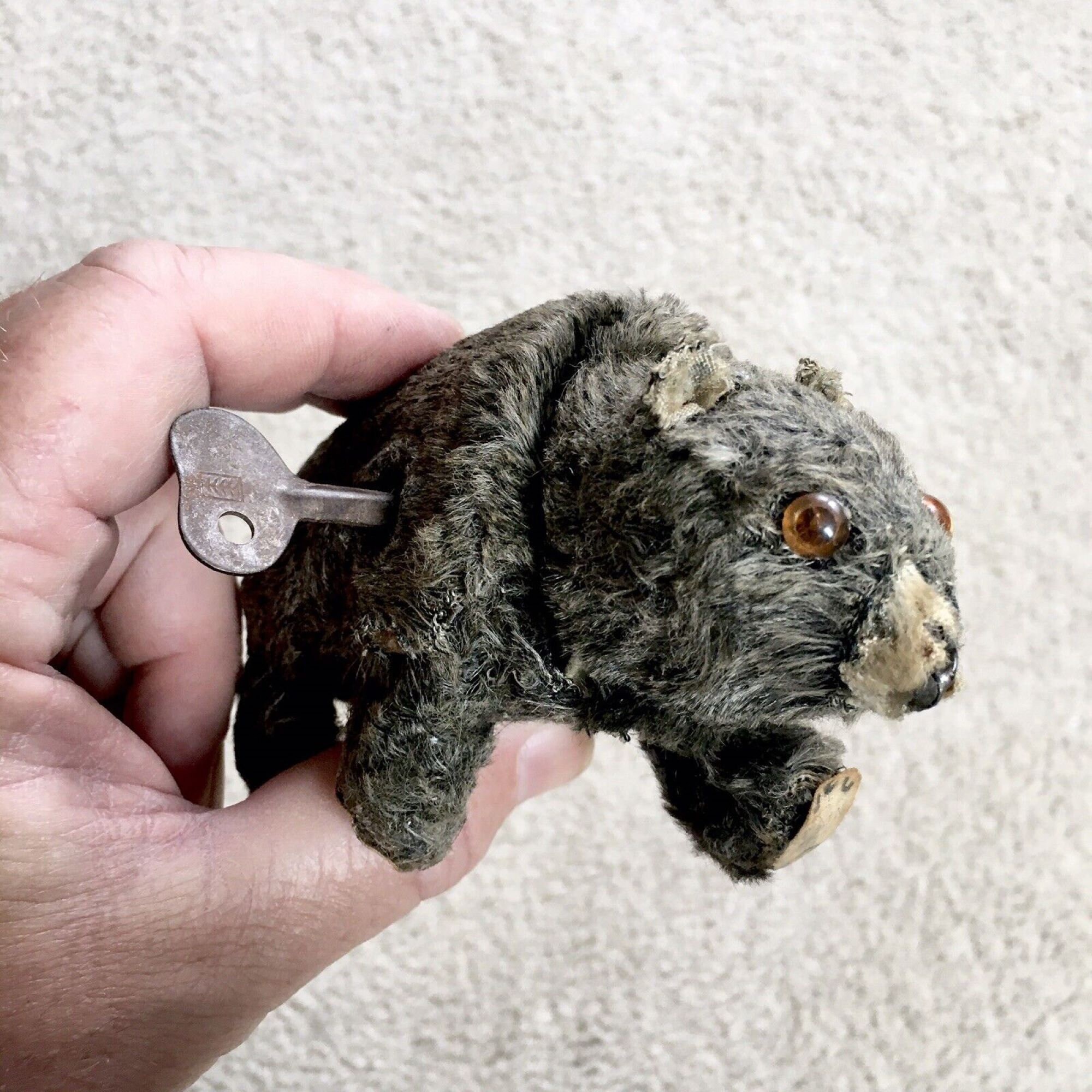 Vintage 1950s MODERN TOYS Mechanical Wind-up Walking Bear - Etsy