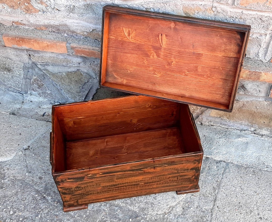 Large Wood Trunk Vintage , Made in Italy With Old Wood Regenerated ...