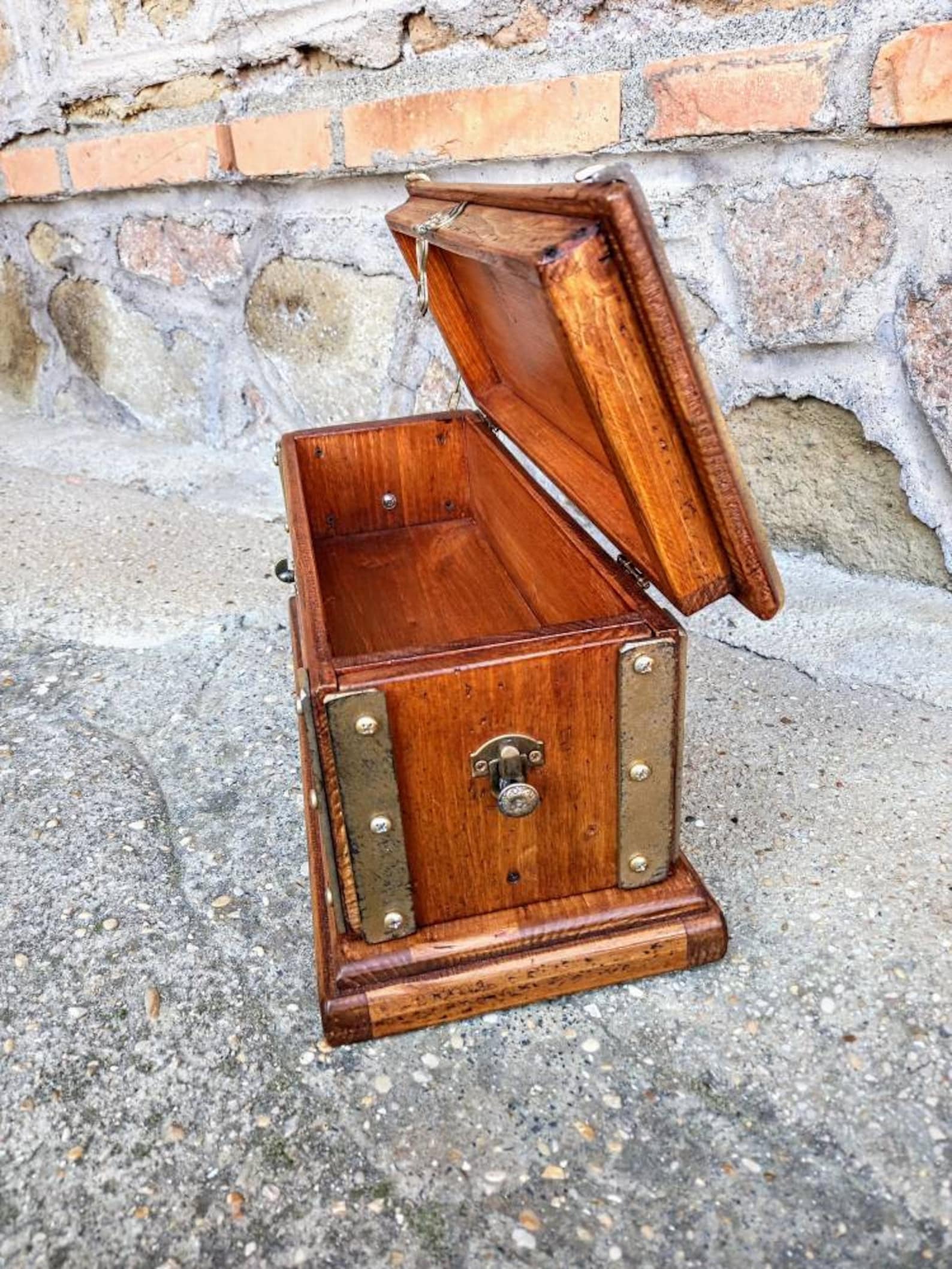 Hidden Drawer Box Made in Italy From Old Reclaimed Wood , Secret ...