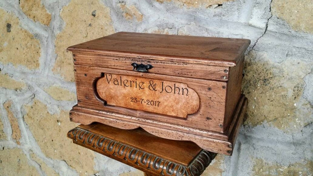 Personalized Box , Custom Wood Box With Name , Reclaimed Wood Box . - Etsy