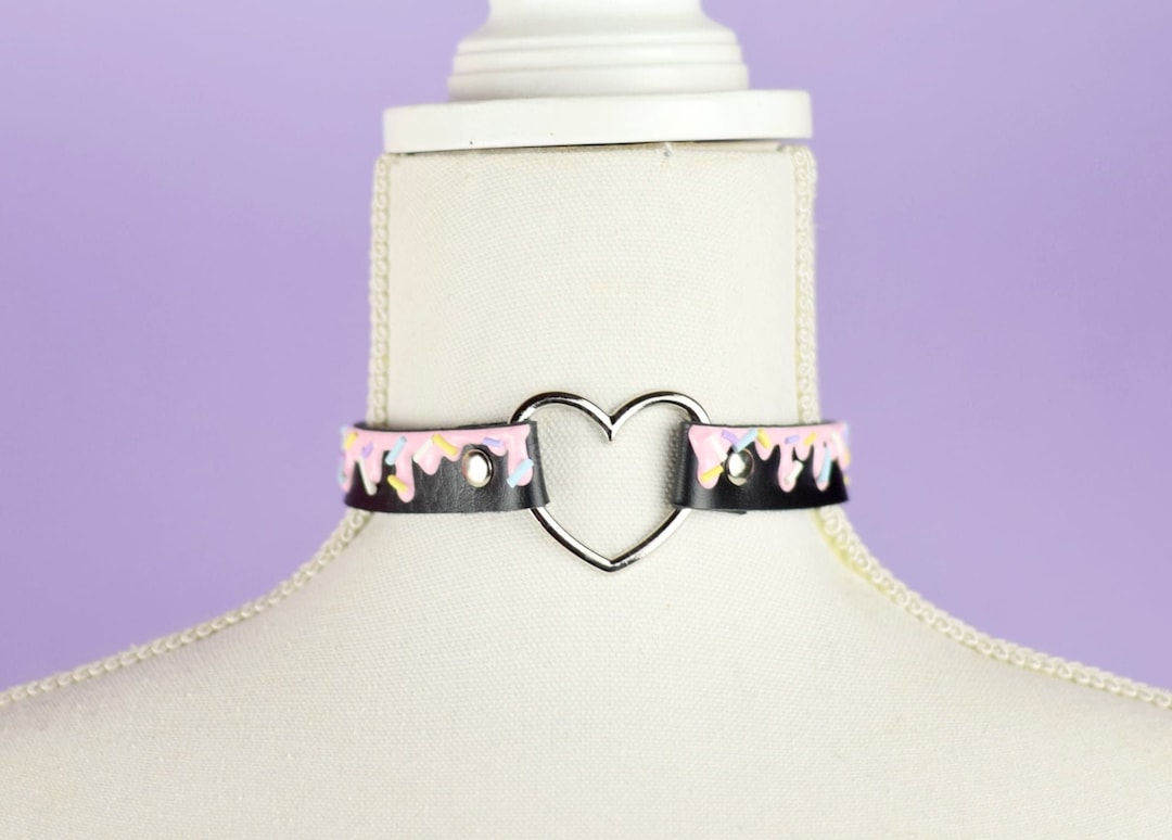 Kawaii Pastel Heart Collar - Black & Pink Rainbow Choker With Snap ...