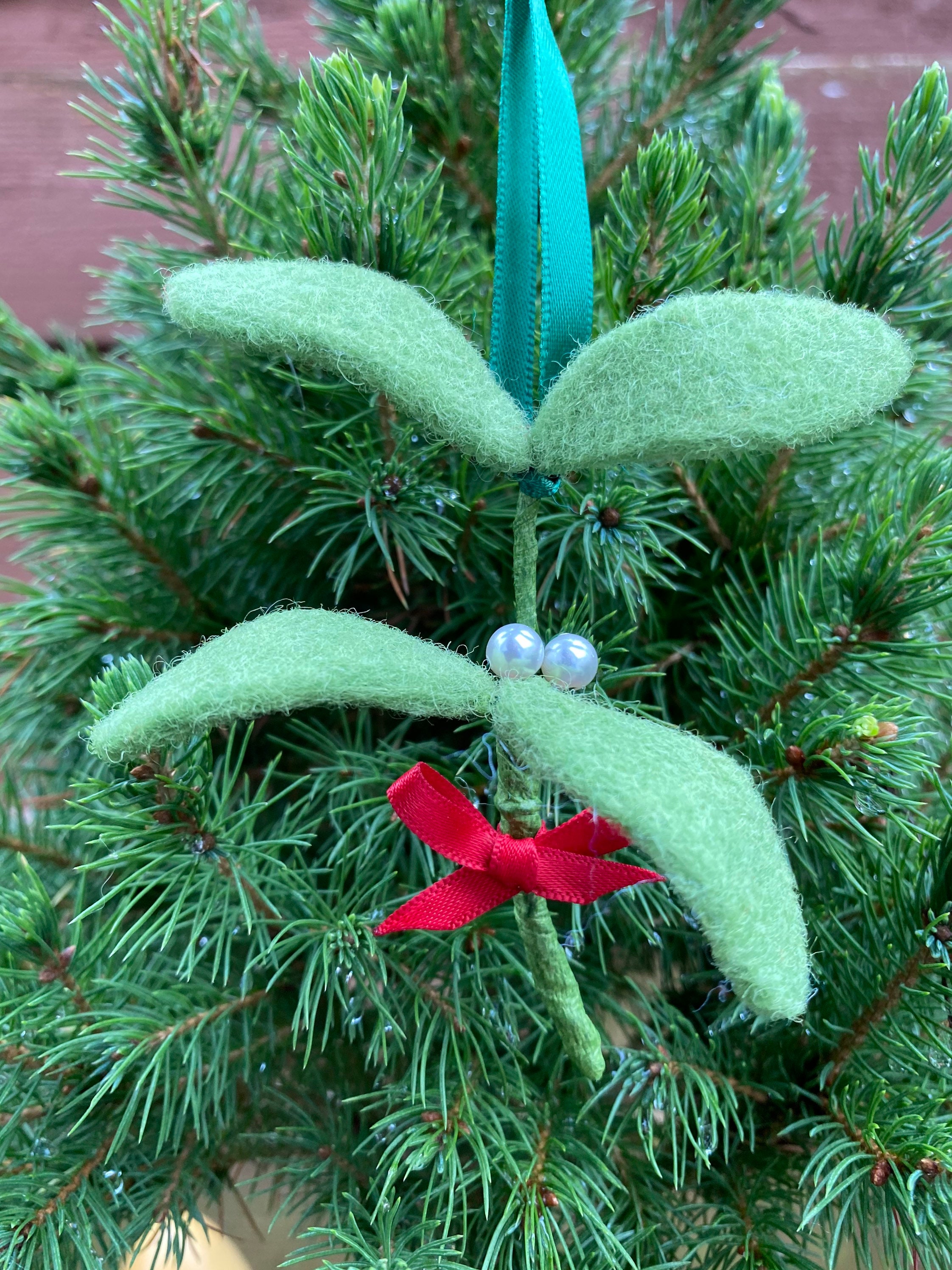 Felted Mistletoe Decoration - Handmade Wool Decoration - christmas ...