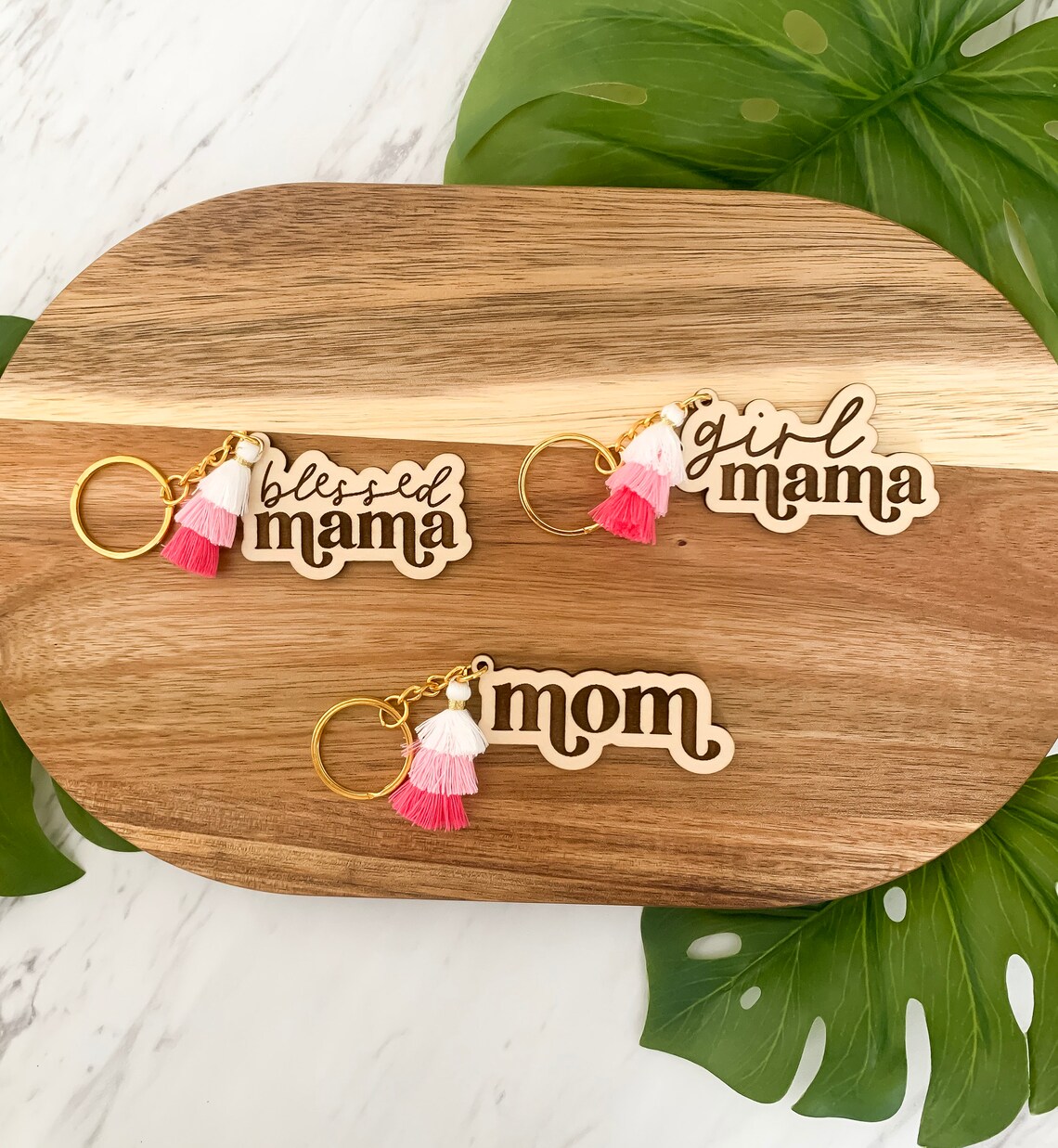 Mom Keychain | Mama, Madre, Wood - Etsy