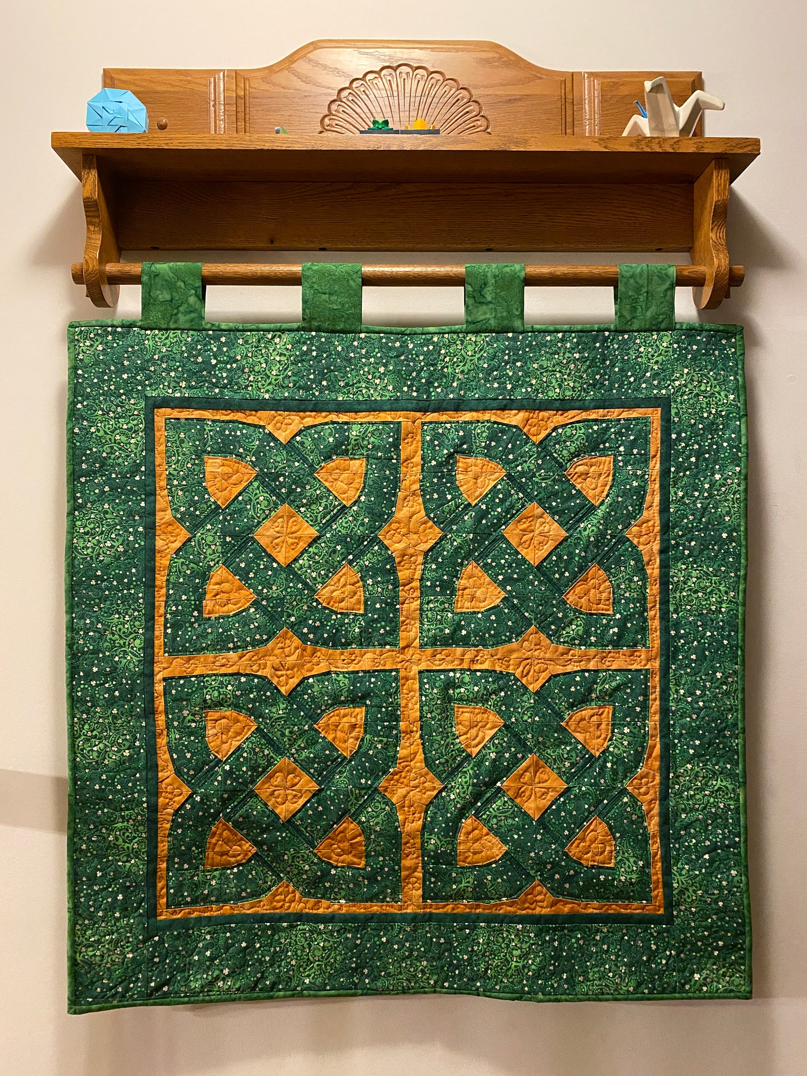 Double Loop Wall Hanging Quilt Pattern - Paper-pieced PDF for Download ...