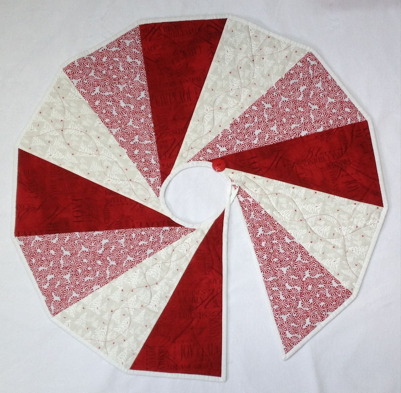 PDF Pattern Modern Two-sided Spiral Christmas Tree Skirt - SEW-104 DIY ...