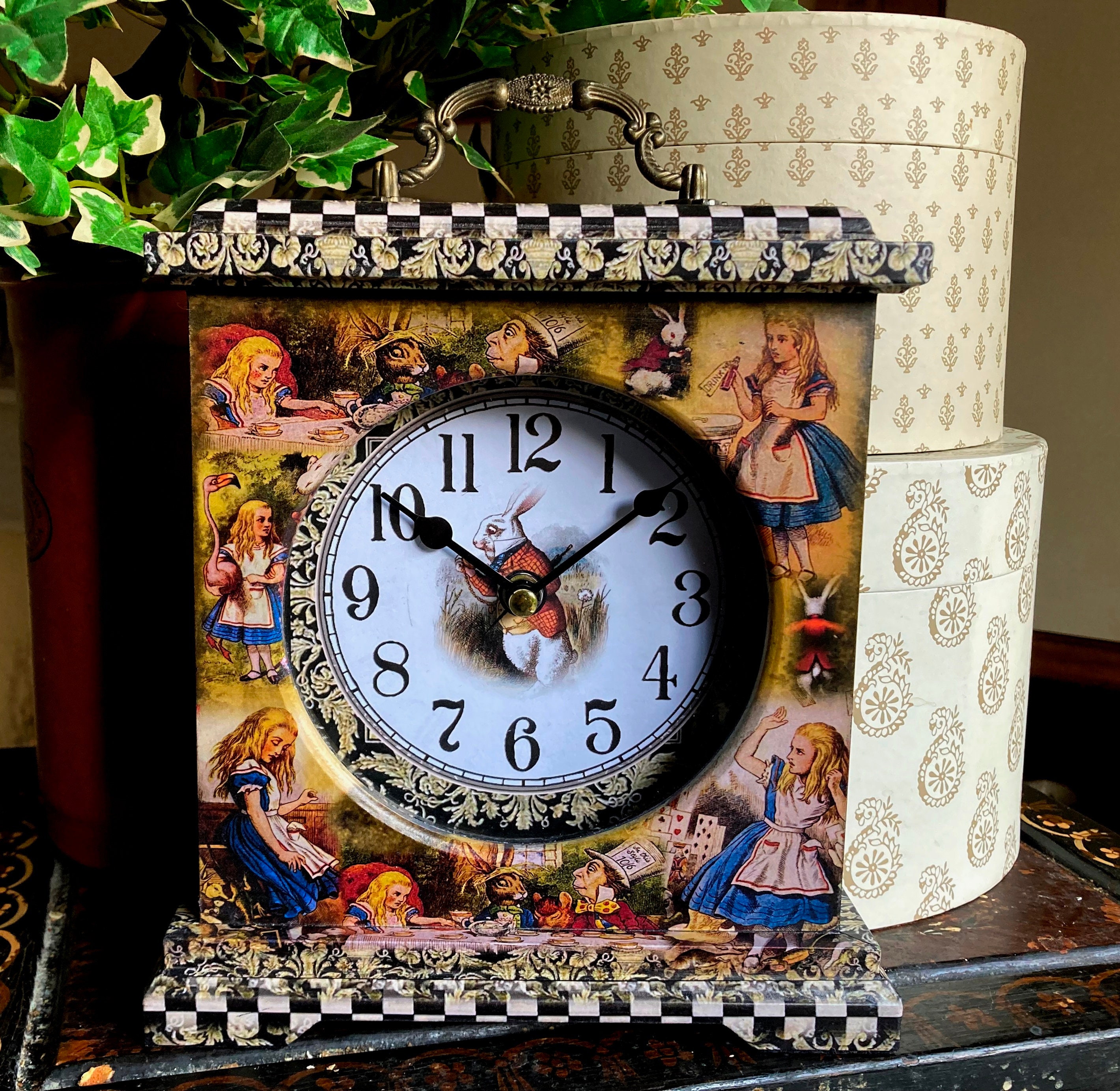 Alice in Wonderland. Alice in Wonderland Clock. Alice in - Etsy UK