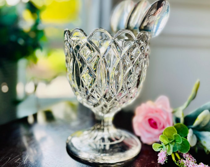 Antique Flint Glass Spooner Vase, Loop and Diamond Pattern, Beautiful ...