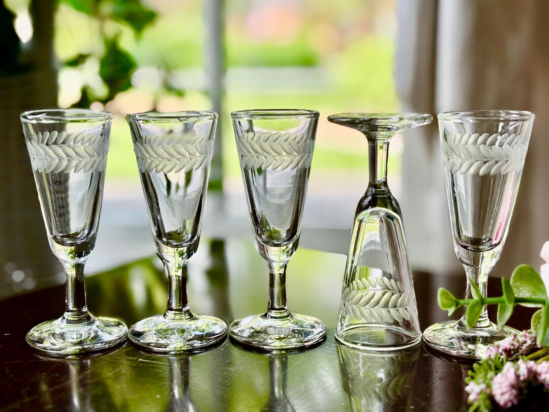 5 Anchor Hocking Laurel Leaf Cordials, Sherry, Limoncello, Tequila ...