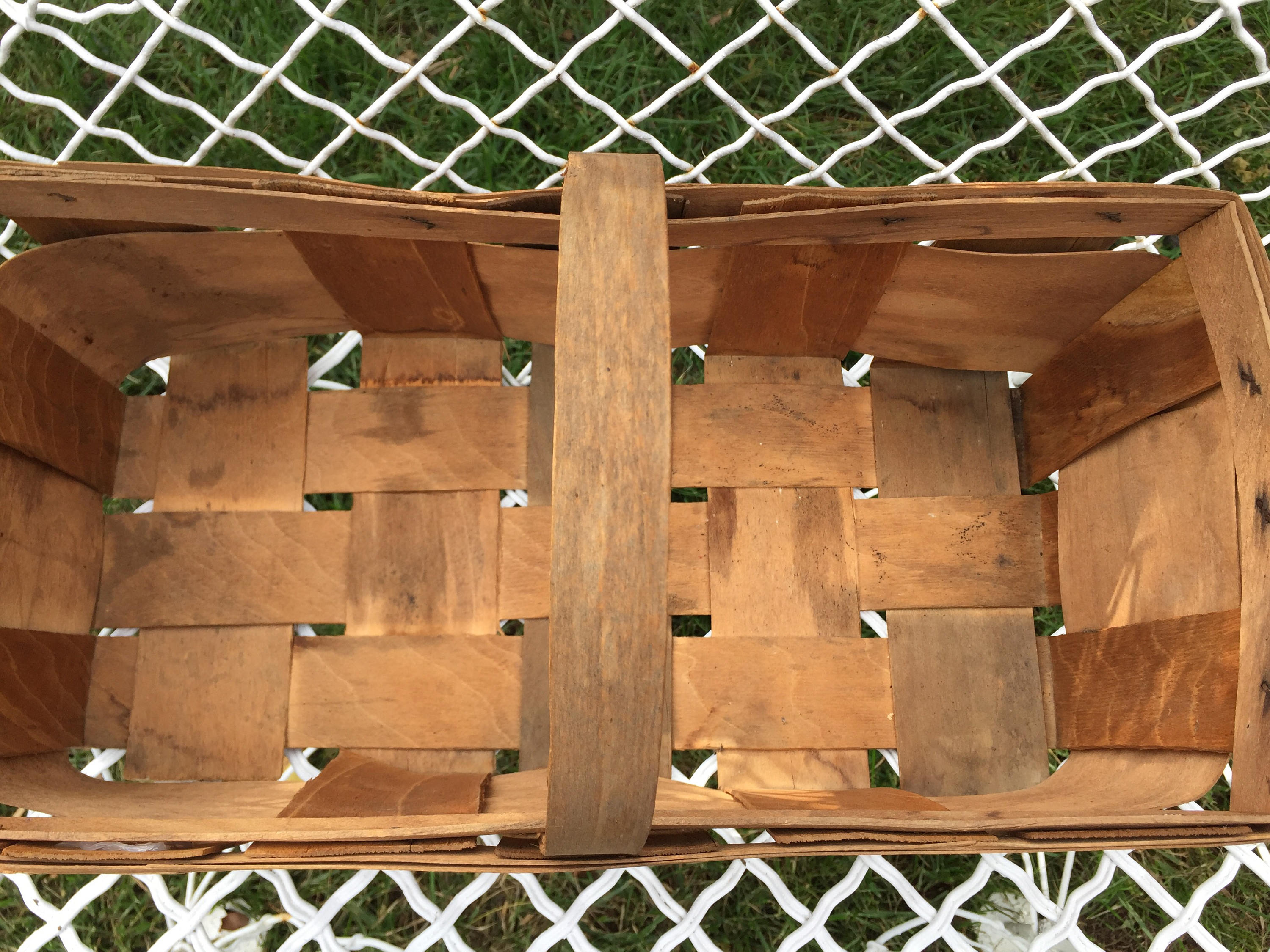 Vintage SPLIT WOOD BASKET W/ Handle Rustic Farm Stand - Etsy