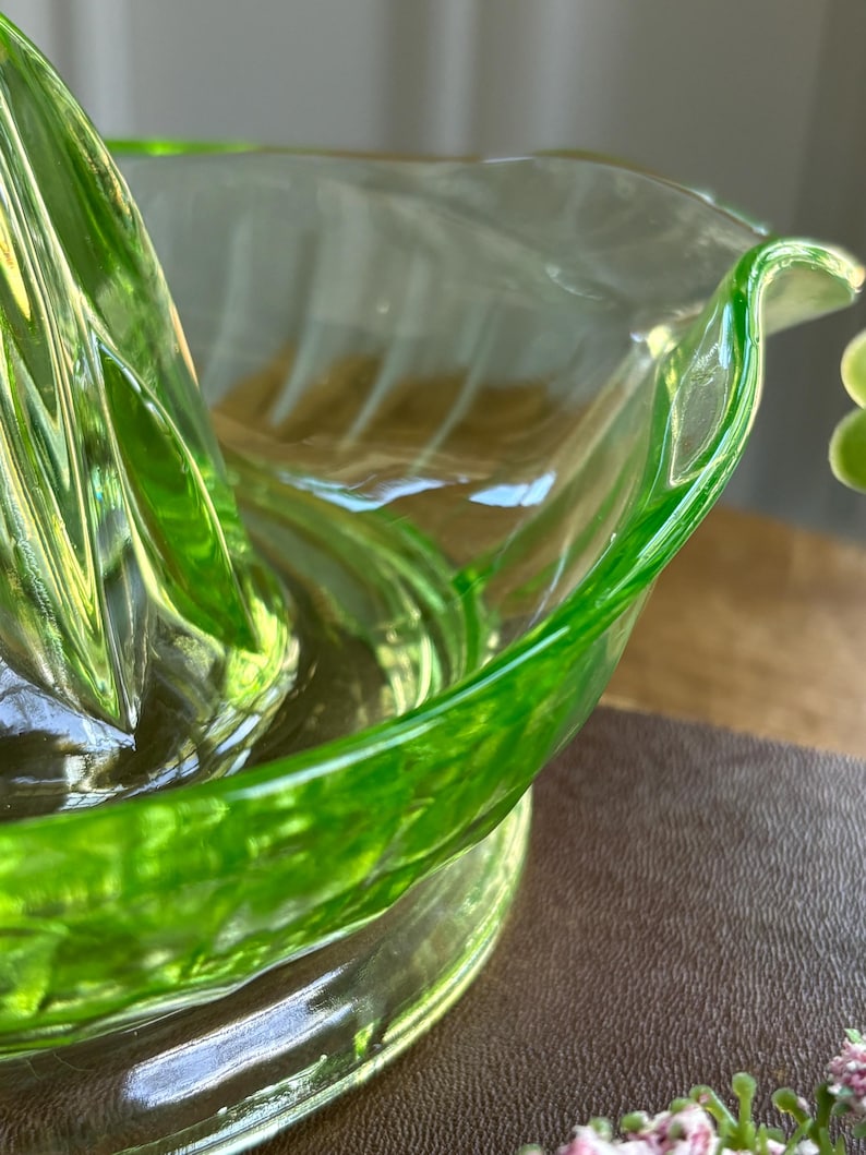 Vintage Green Uranium Glass Citrus Juicer Press, Depression Glass ...