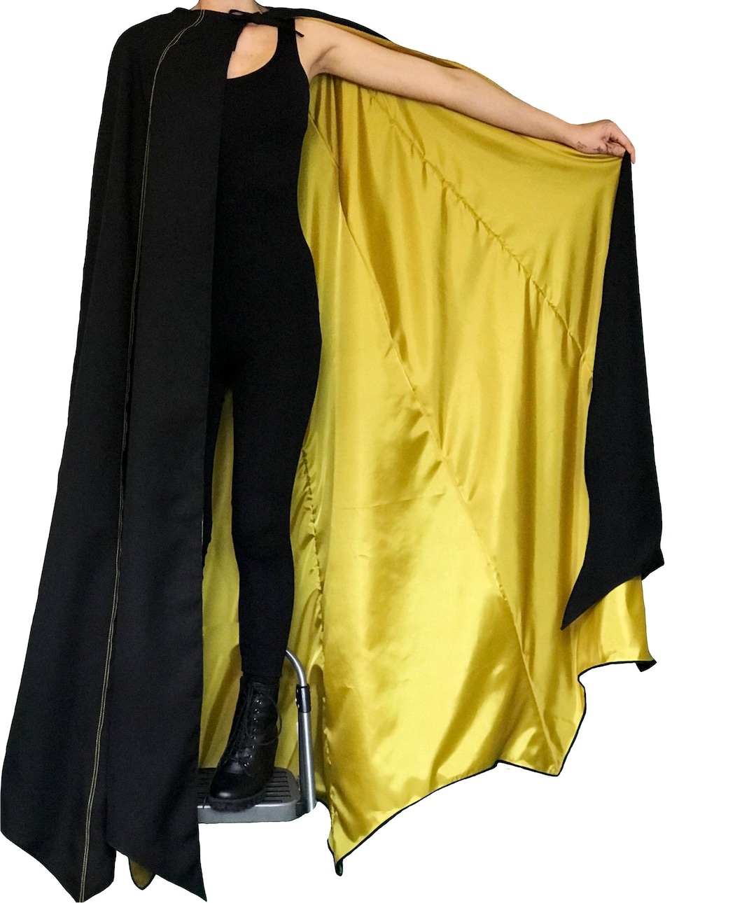 Batgirl Gold Yellow Black Scalloped Cape - Etsy