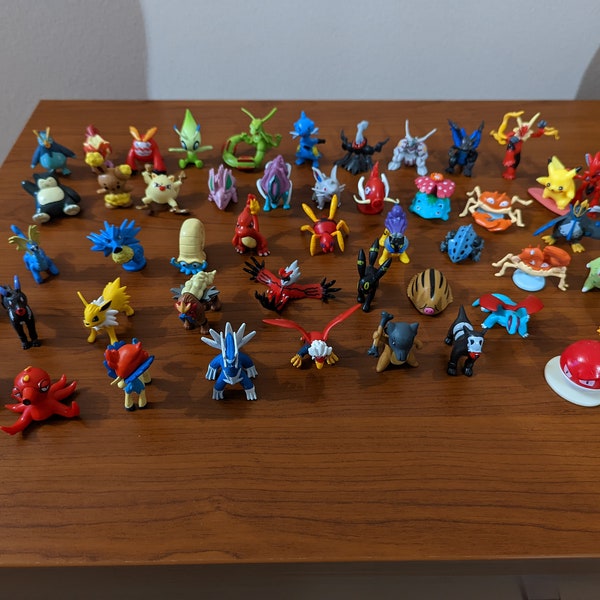 Mini Figures - Etsy